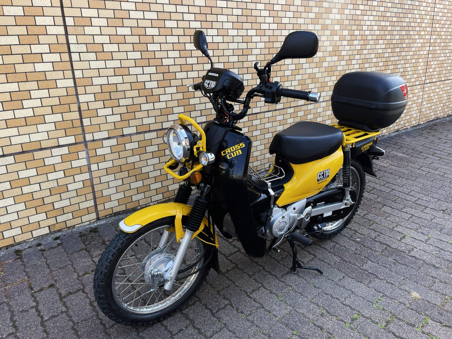 クロスカブ JA10 | セールストリガー モーターサイクル